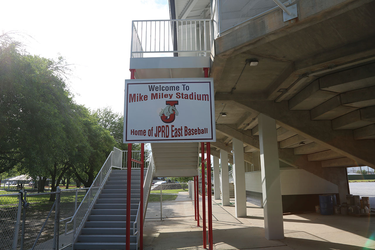 Mike Miley Playground — Jefferson Parish Parks & Recreation